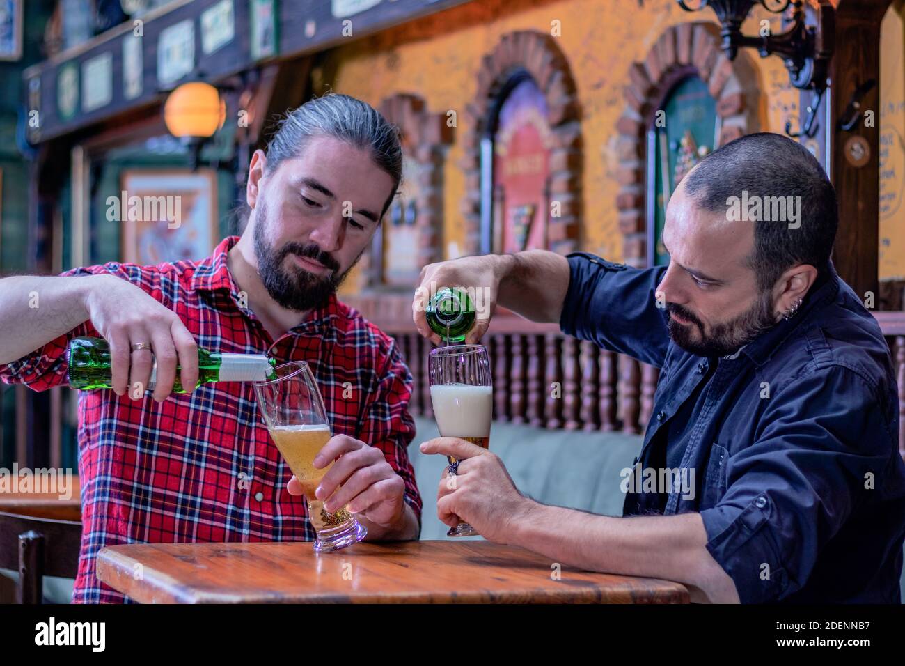Mate drinking café hi-res stock photography and images - Alamy