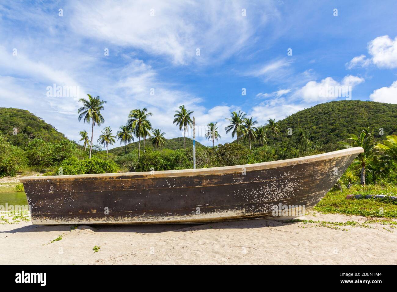 Boat at a beach in Baler, Philippines Stock Photo - Alamy