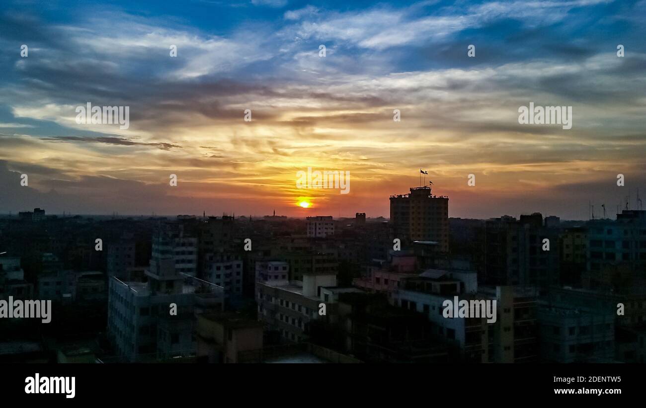 Old dhaka city hi-res stock photography and images - Alamy