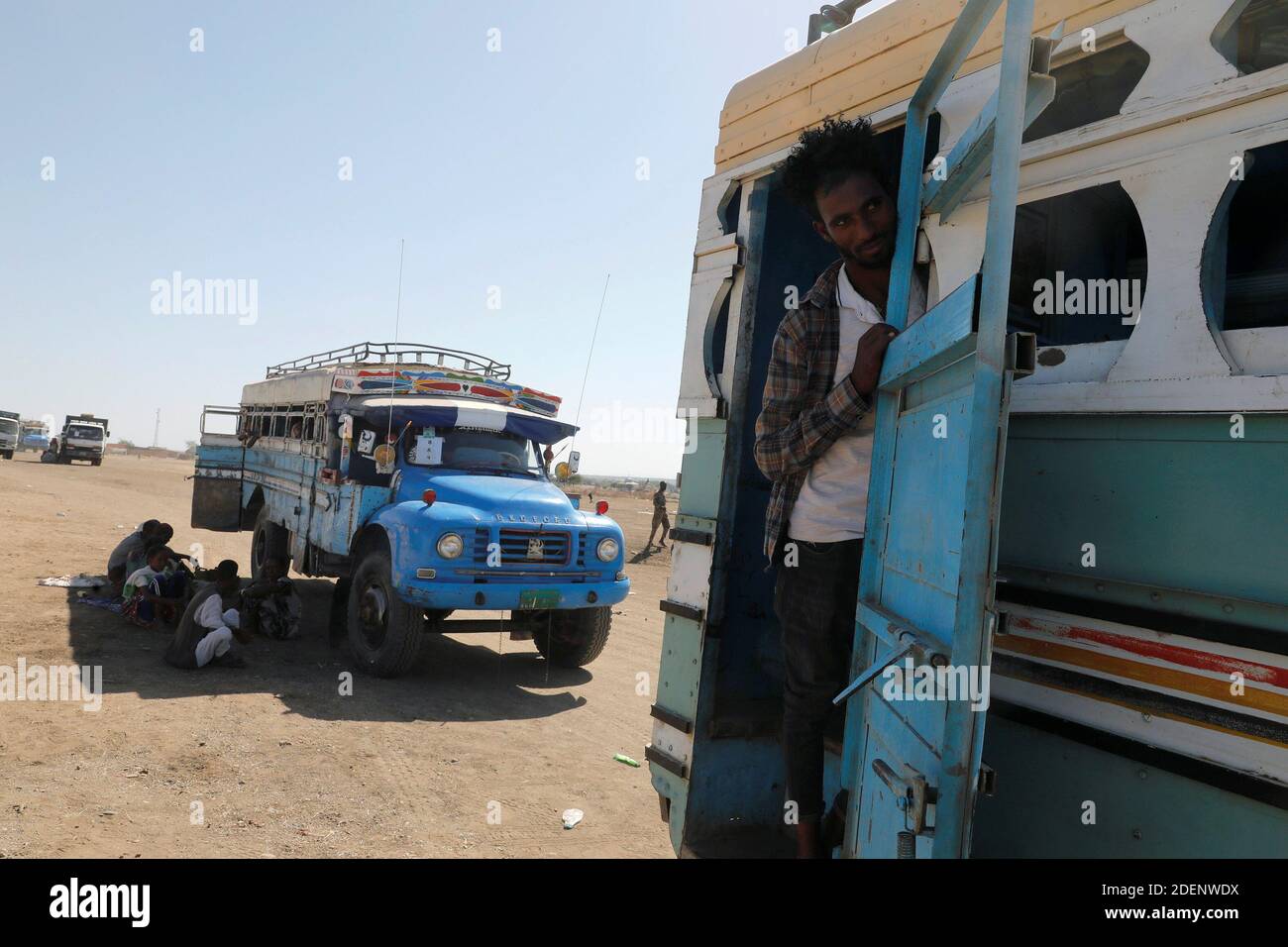 Refugee bus hi-res stock photography and images - Alamy