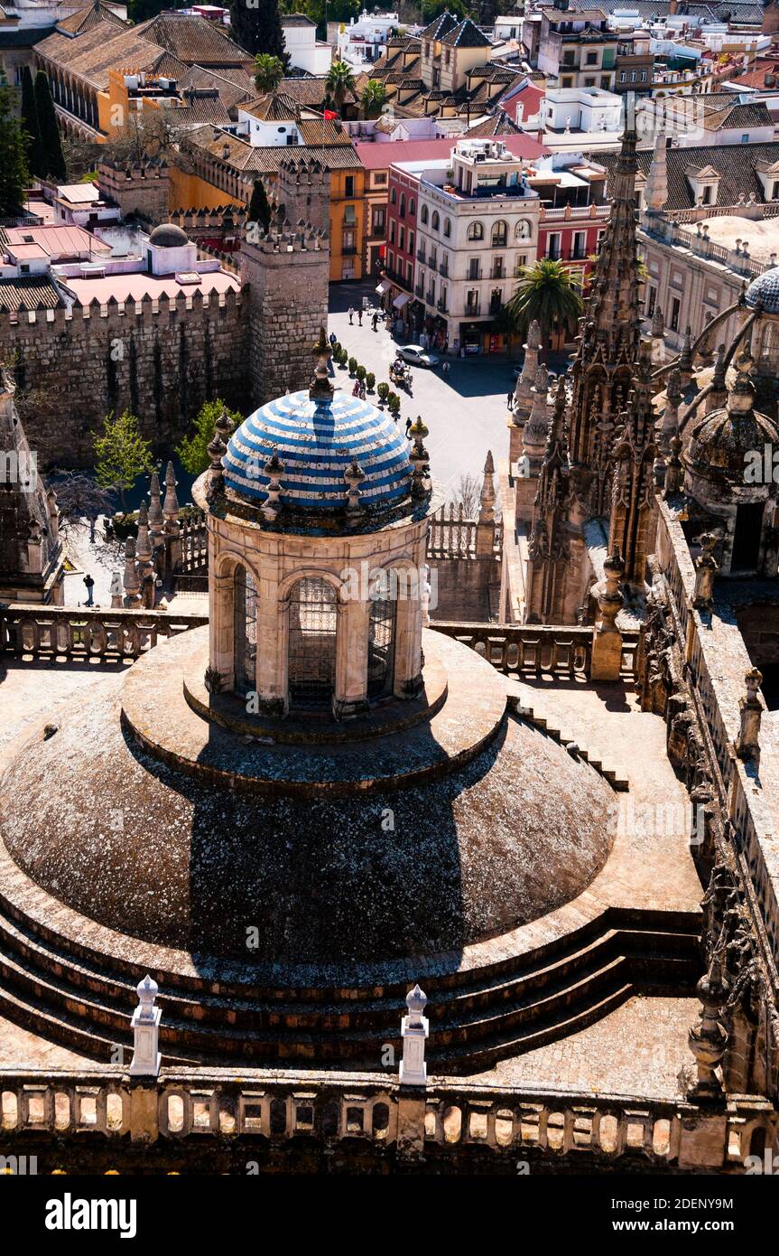 Late flamboyant gothic style hi-res stock photography and images - Alamy