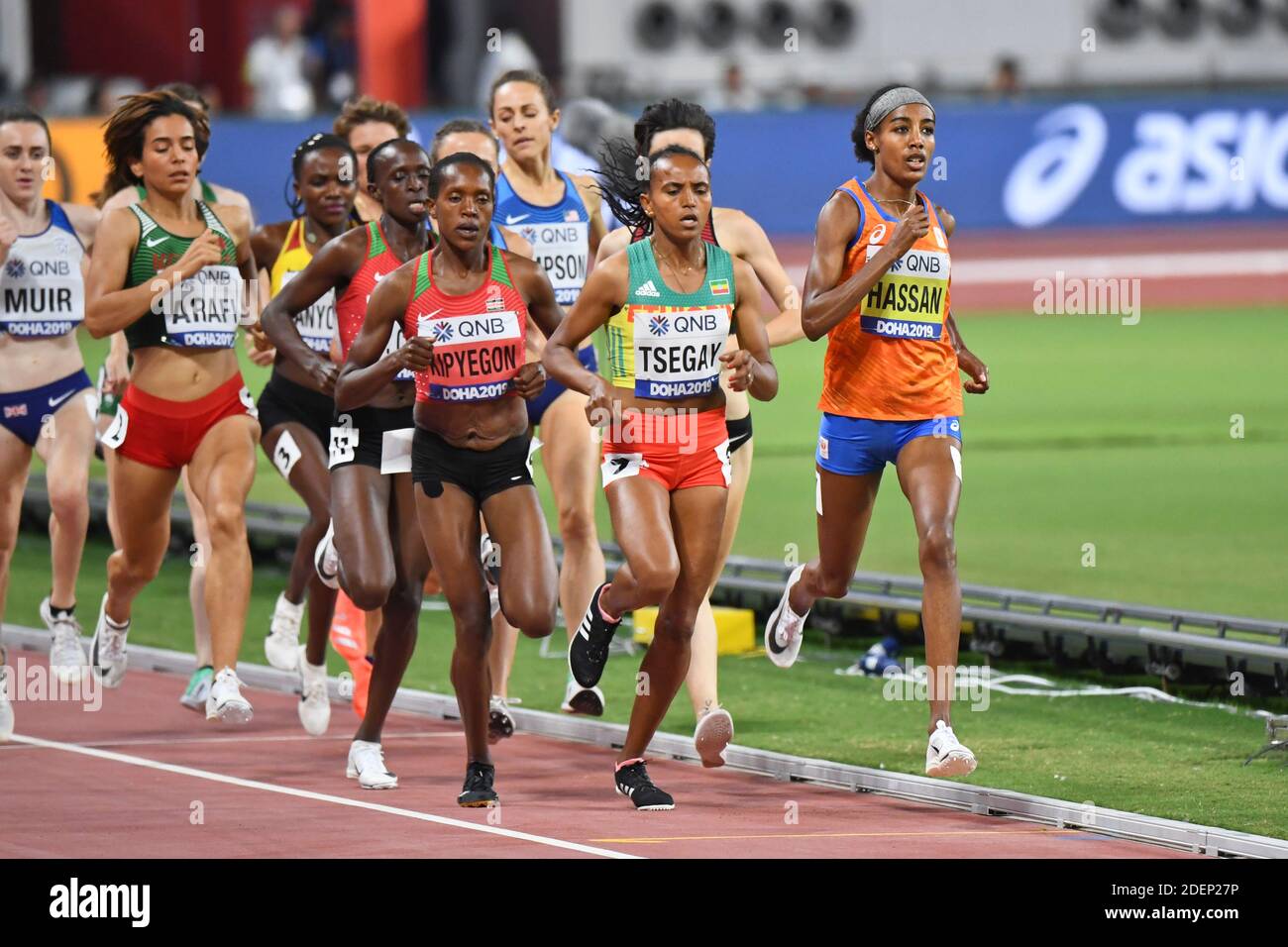 Sifan Hassan (NED, gold), Faith Kipyegon (KEN, silver), Gudaf Tsegay ...