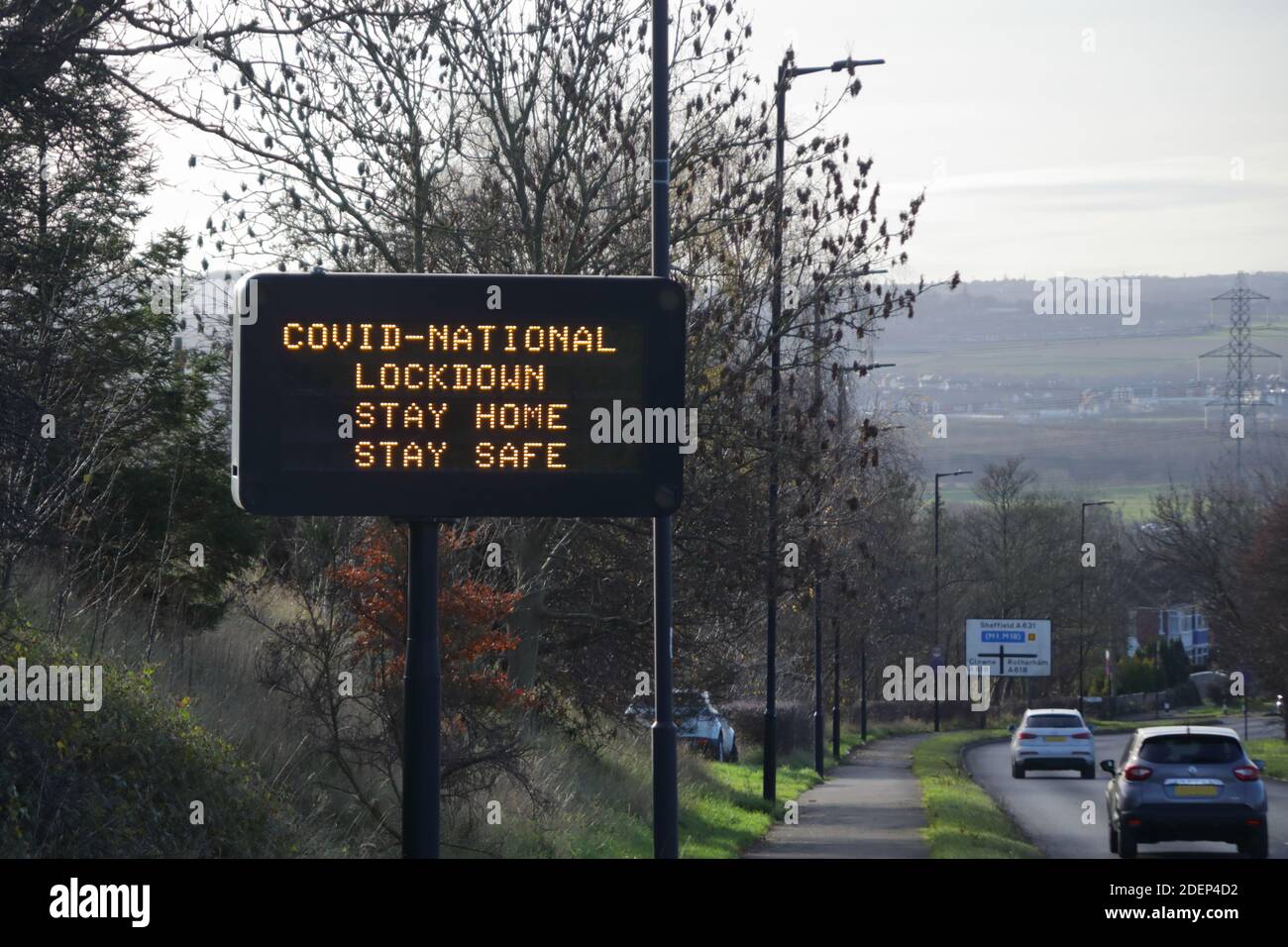 Stay safe sign hi-res stock photography and images - Alamy