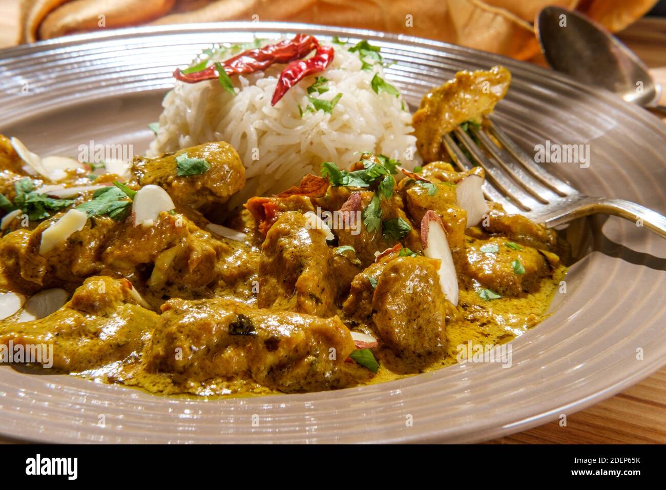 Indian creamy hyderabadi chicken curry hi-res stock photography and ...