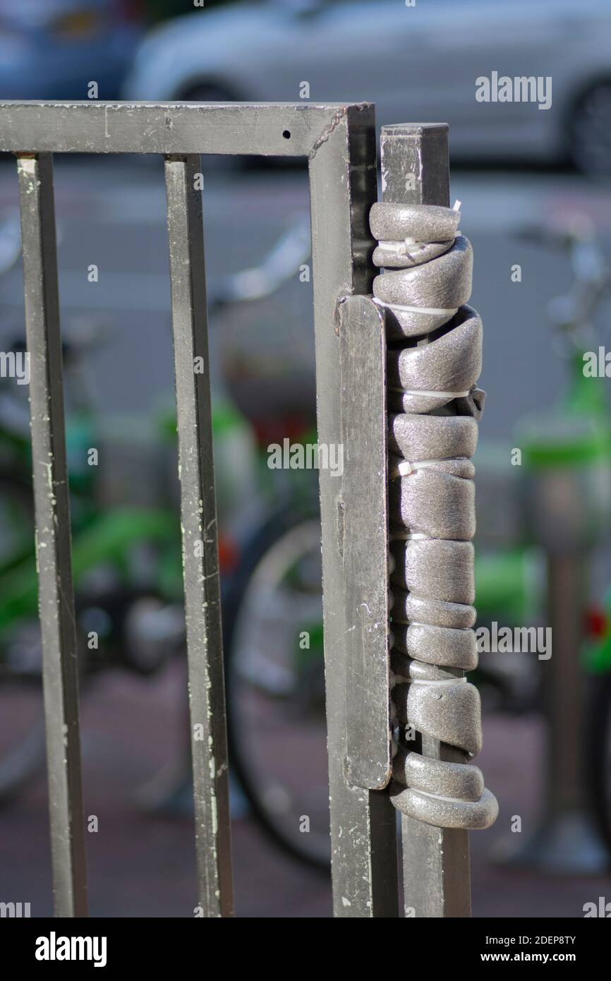 Solution for a squeaking gate: DIY repair, using a foam wrap roll Stock ...