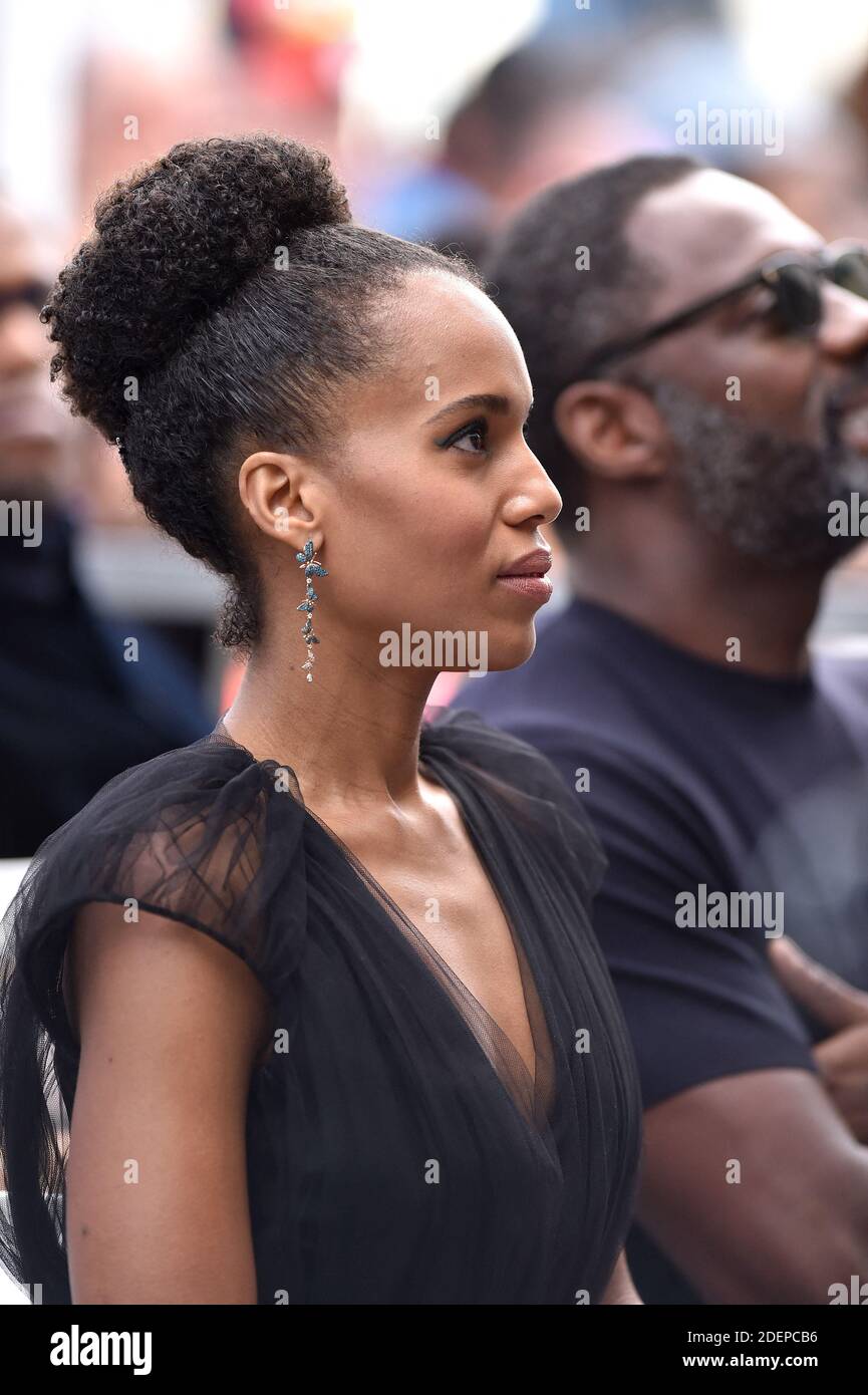 Kerry Washington attends the ceremony honoring Tyler Perry with a Star ...