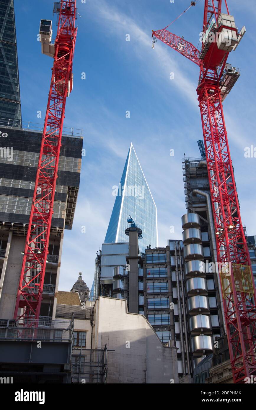 New building construction bishopsgate hi-res stock photography and ...