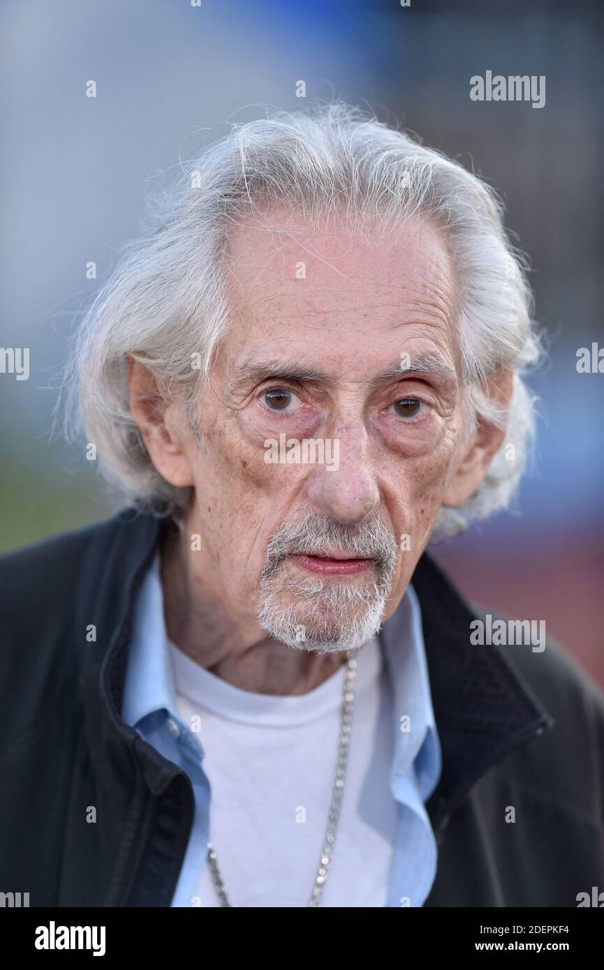 Larry Hankin attends the Premiere of Netflix's 'El Camino: A Breaking ...