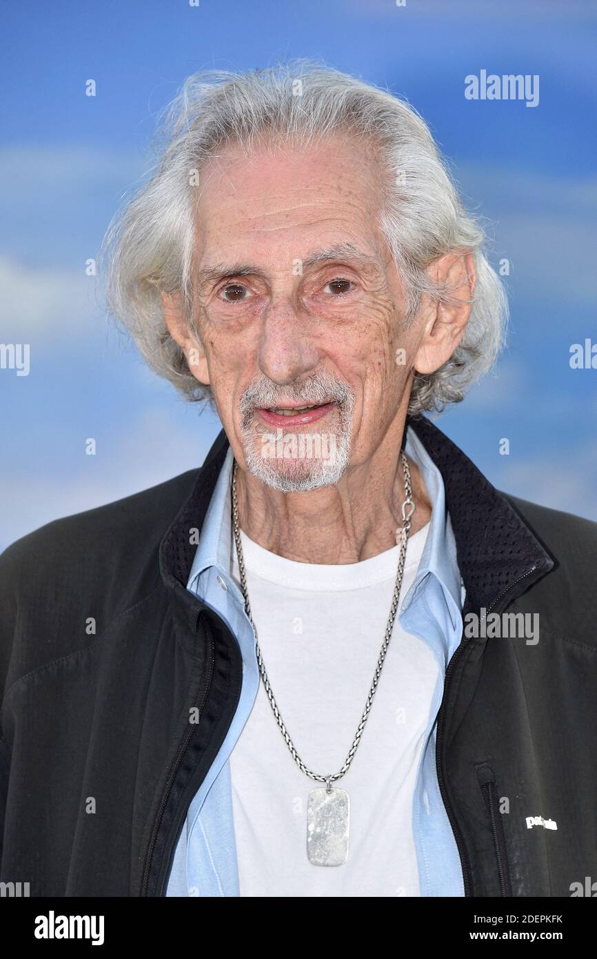 Larry Hankin attends the Premiere of Netflix's 'El Camino: A Breaking ...