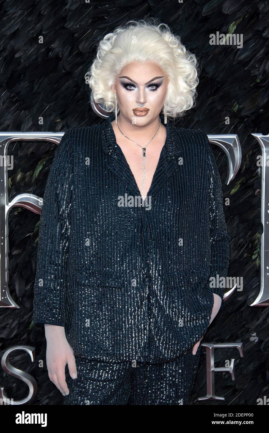 Ellis Atlantis attending the Premiere of Maleficent: Mistress of Evil ...