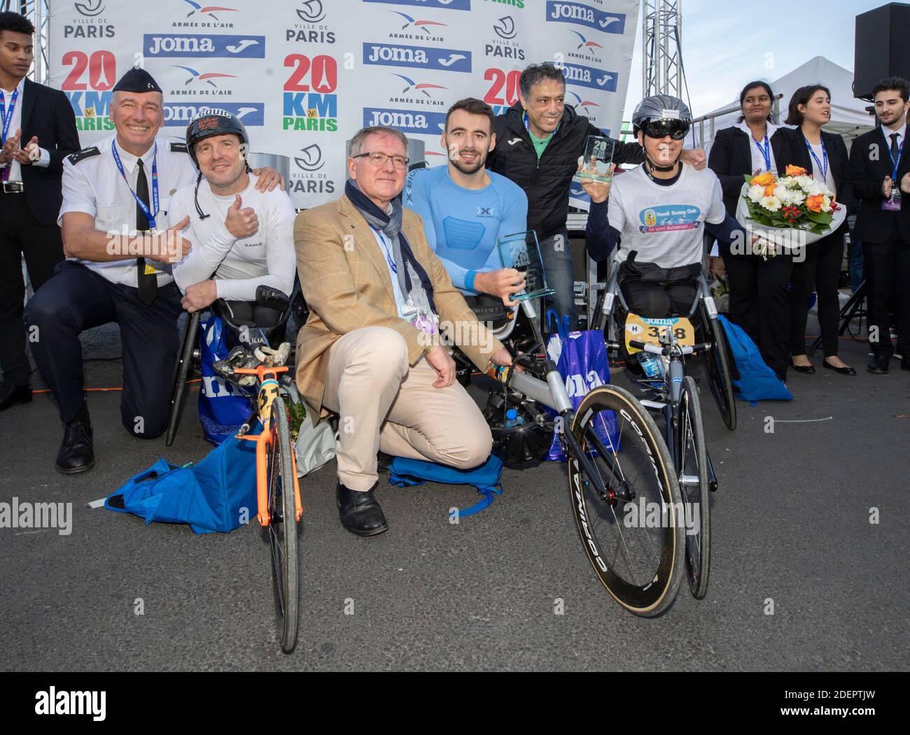 Le pont roux hi-res stock photography and images - Alamy