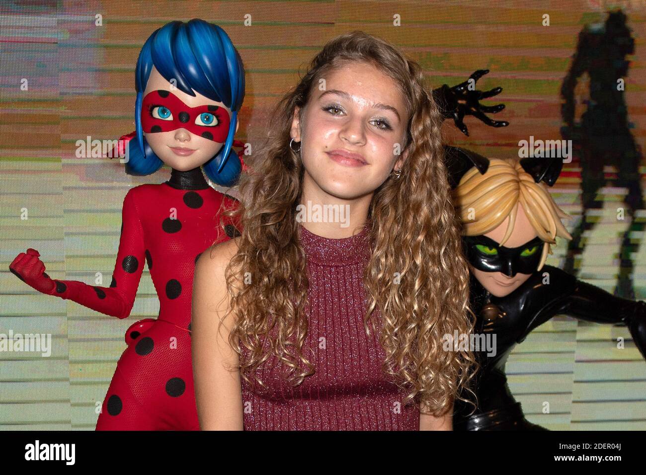 Lou assiste a la Projection Presse en avant-premiere de l'episode de la ...