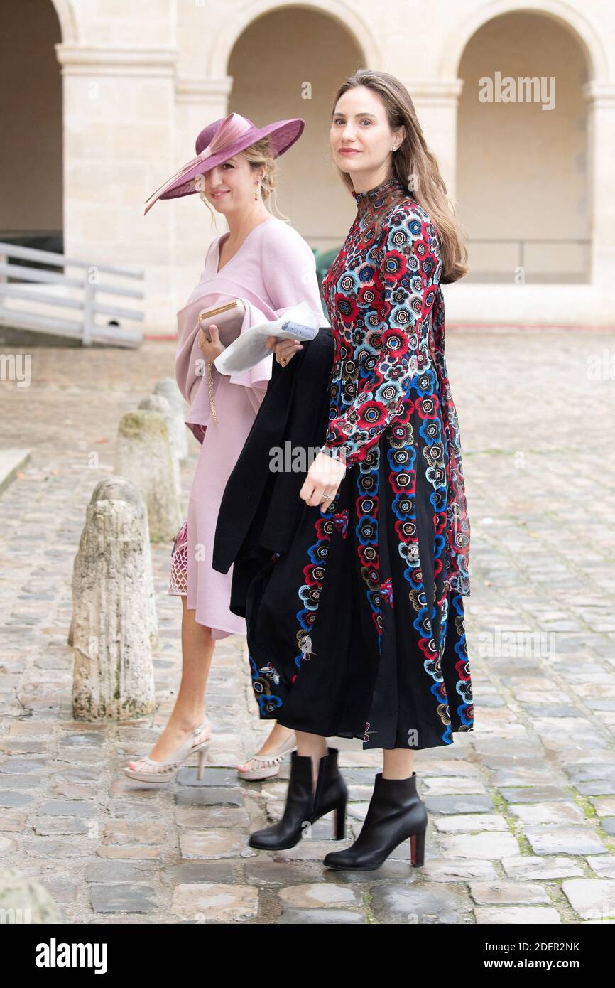 Sol Maria of Orleans-Braganza and Ana Luna of Orleans-Braganza daughter ...