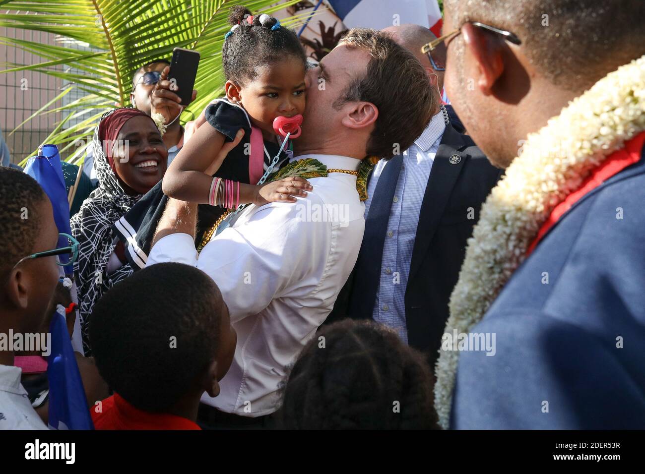 French President Emmanuel Macron visiting Hamjago and talking with ...