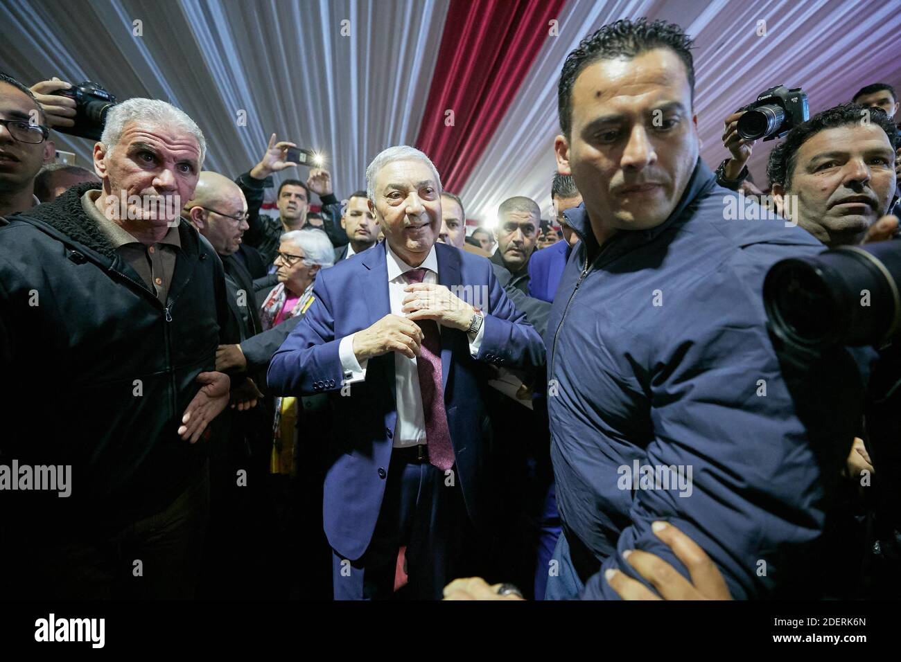 Five candidates hi-res stock photography and images - Alamy