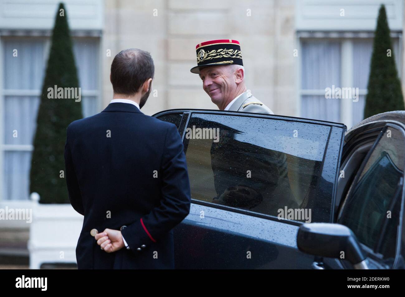 Chief of defence staff Francois Lecointre arrives at the Elysee Palace ...