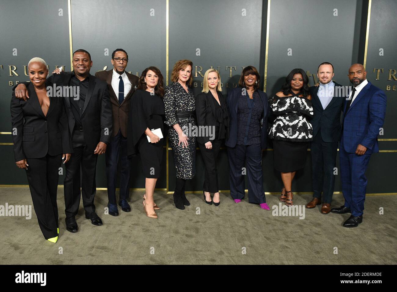 Elizabeth Perkins, Reese Witherspoon, Nichelle D. Tramble, Octavia ...
