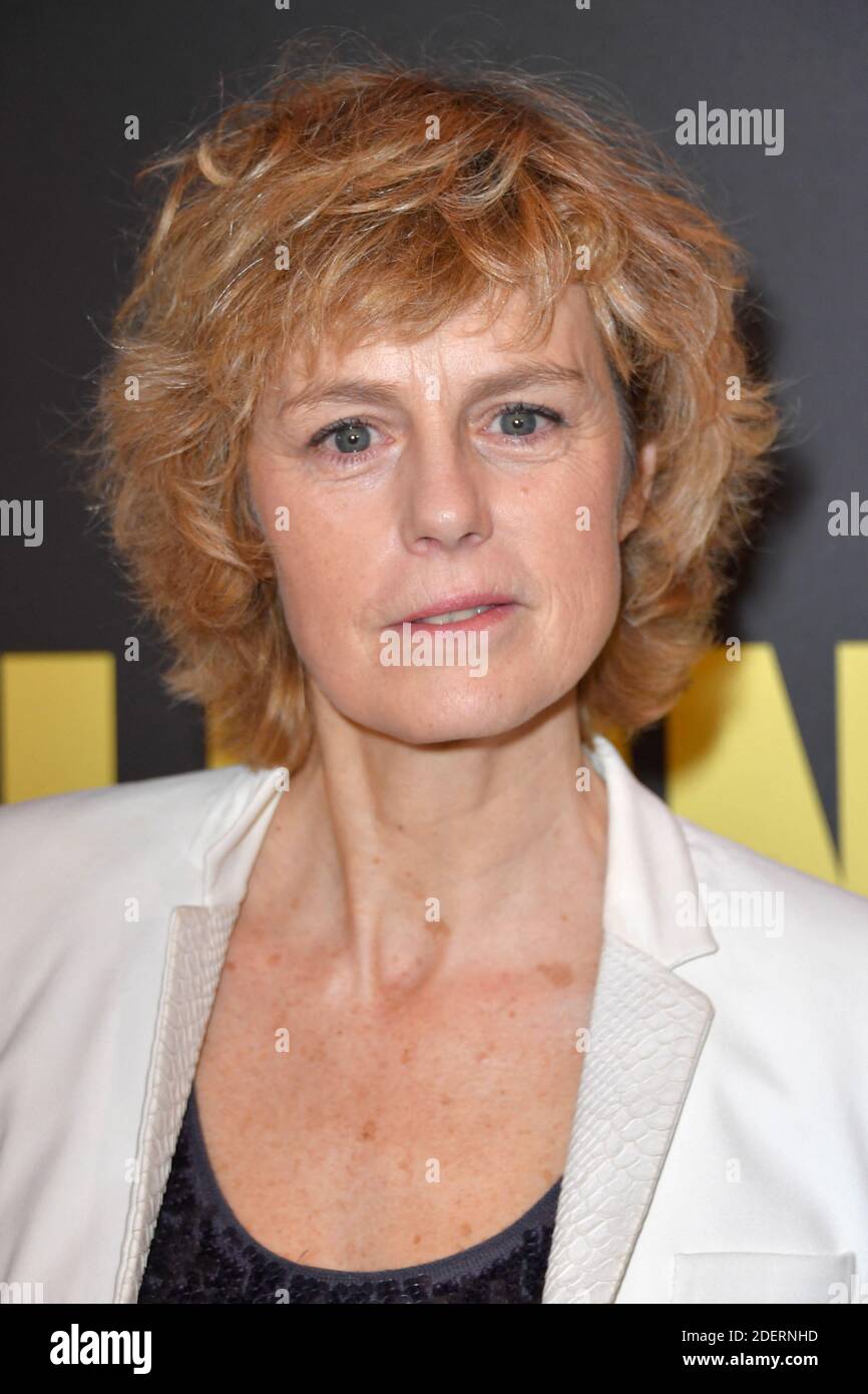 Anne Richard attending the Pygmalionnes Premiere at the Forum des ...
