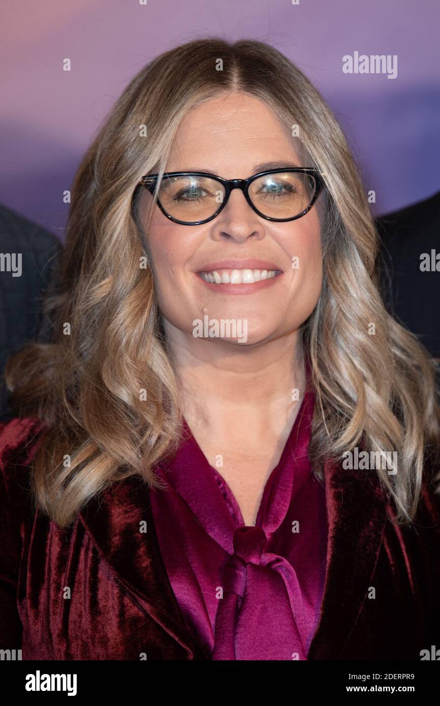 Jennifer Lee attends âÂ€Â˜Frozen 2 - La Reine Des Neiges 2âÂ€Â™ Paris ...