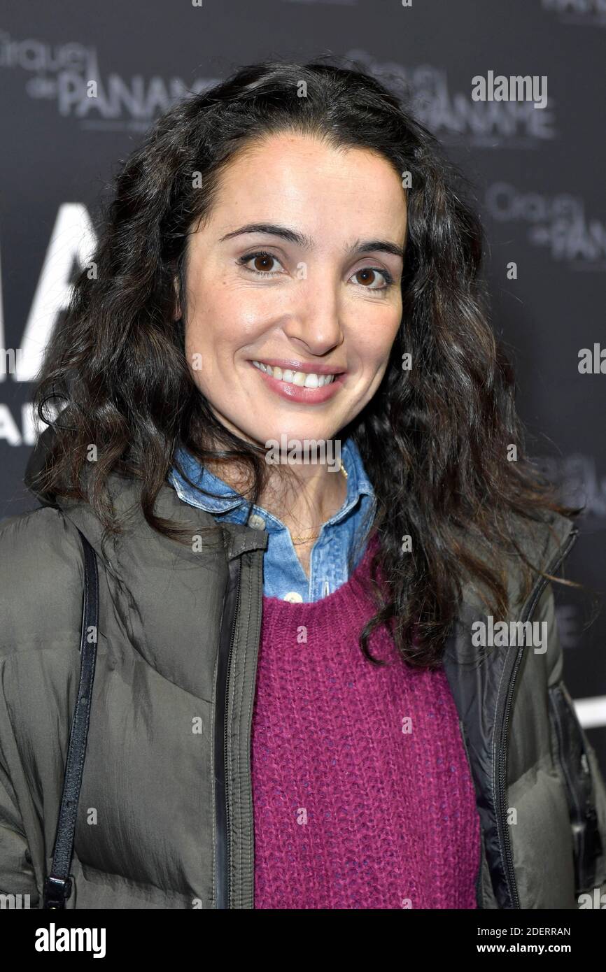 Isabelle Vitari attending the Premiere of Le Cirque de Paname - Le ...
