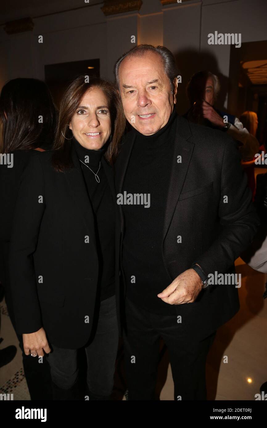 Christian Morin et sa femme participent au lancement du Winter Time ...