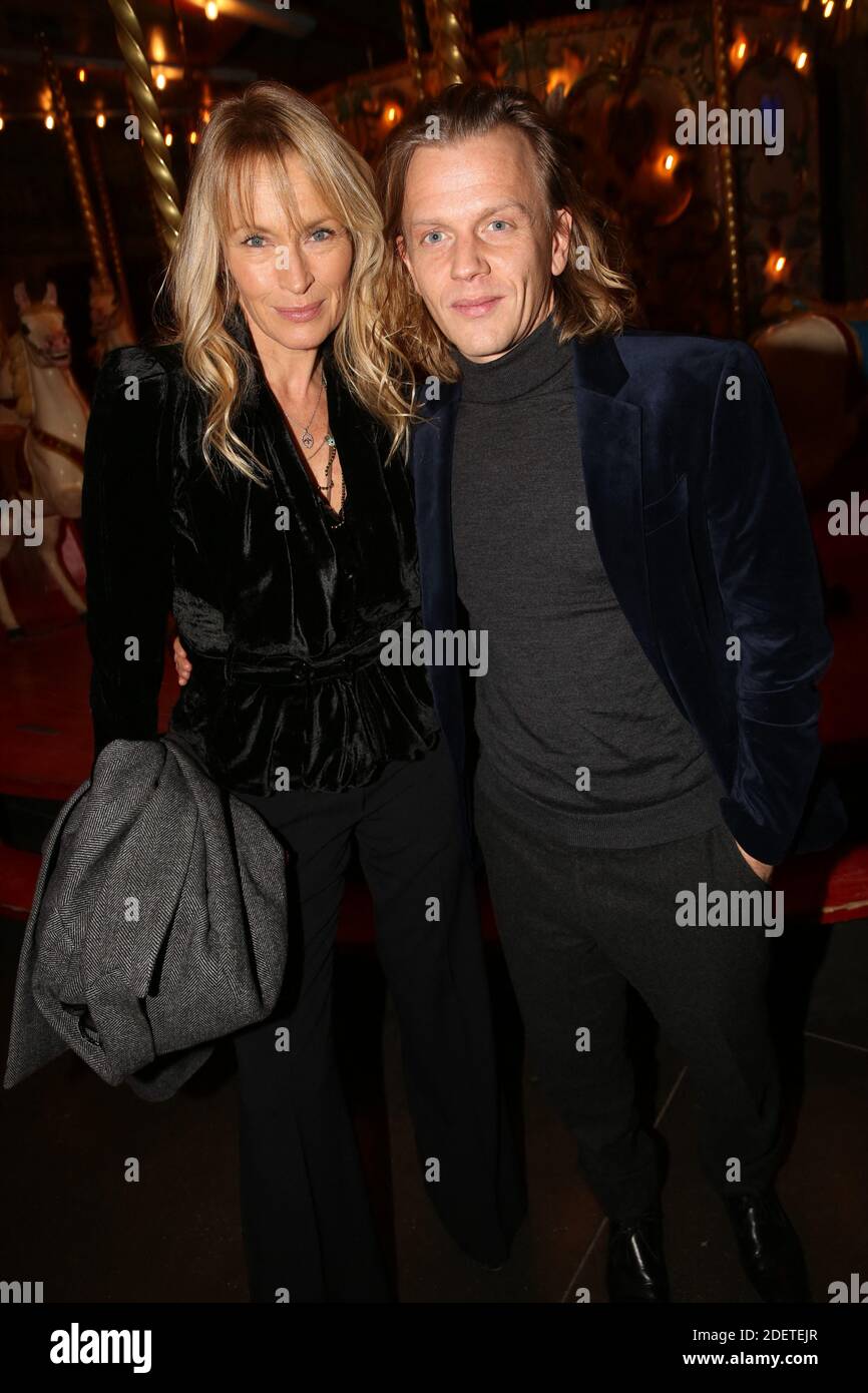 Estelle Lefébure et Alex Lutz lors du Diner de Gala du Festival Series ...