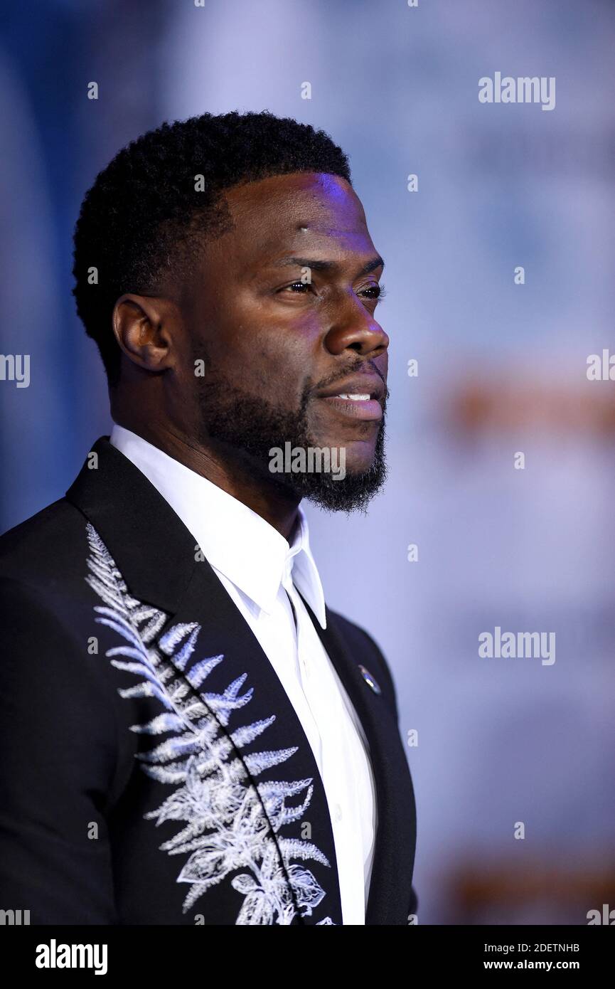 Kevin Hart attends the premiere of Sony Pictures' "Jumanji: The Next ...