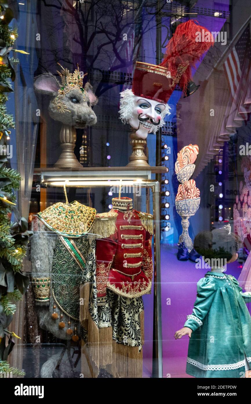 Retail Christmas Windows Miu Miu Christmas Window Display