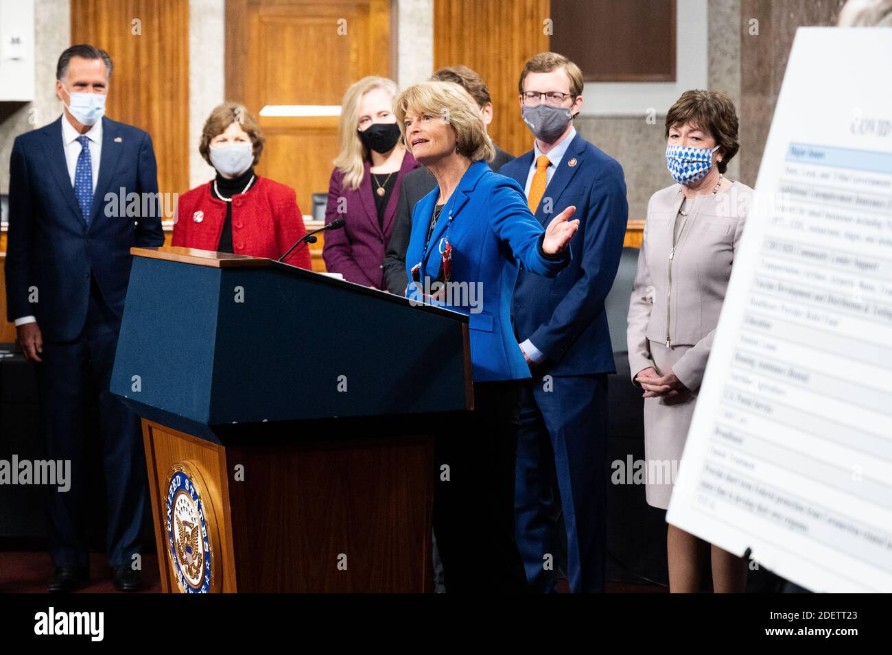 Lisa murkowski hi-res stock photography and images - Alamy
