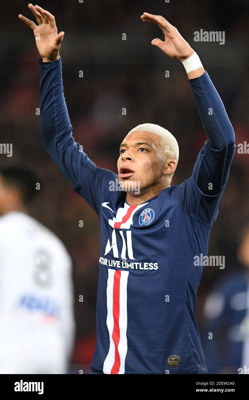 Kylian Mbappe of Paris Saint-Germain in action during the Ligue 1 match ...
