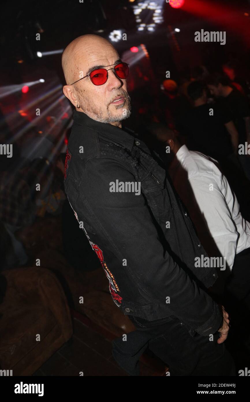 Exclusif - Pascal Obispo lors du Cocktail de lancement du Mondial du ...