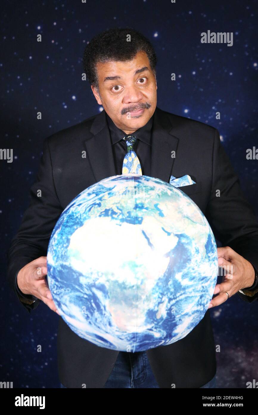 Neil Degrasse Tyson Cosmos Show