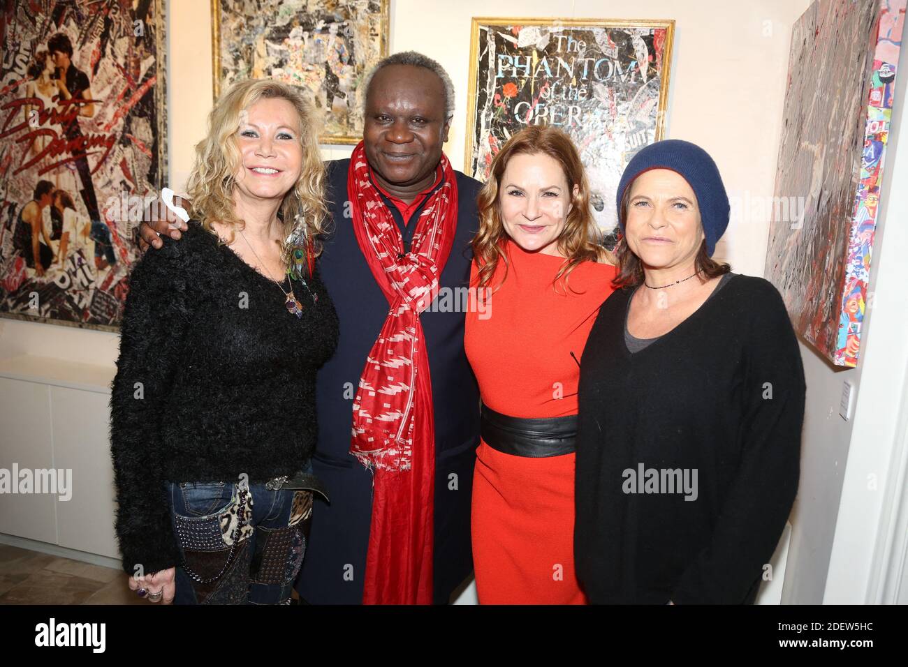 Fiona Gelin, Magloire, Anne Mondy et Charlotte Valandrey lors du ...
