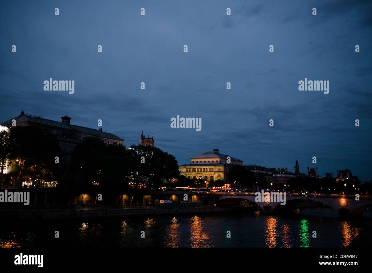 Dusk Along the Sienne River in Paris Stock Photo - Alamy