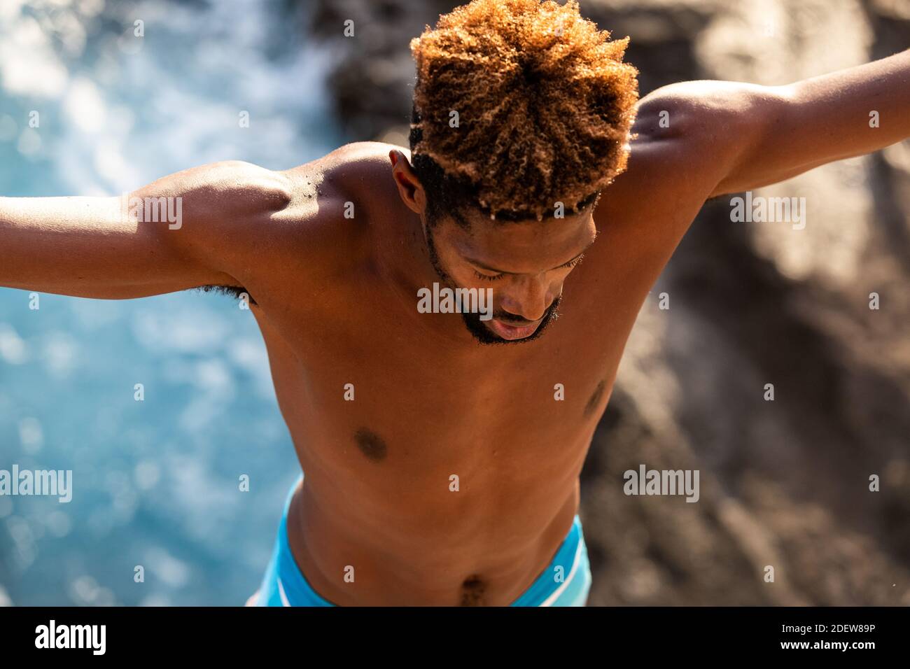 Backwards dive hi-res stock photography and images - Alamy