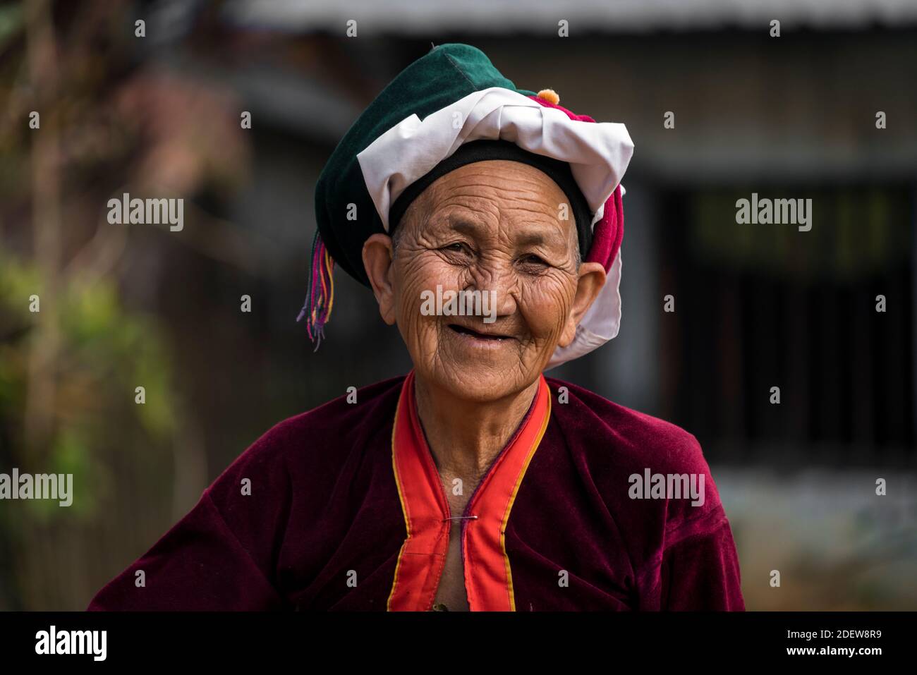 Palong tribe hi-res stock photography and images - Alamy