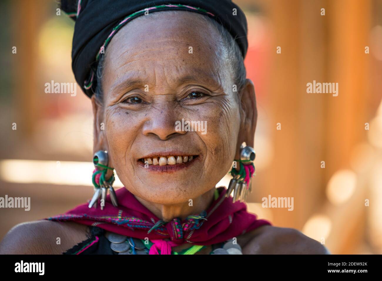 Indian tribe smile hi-res stock photography and images - Alamy