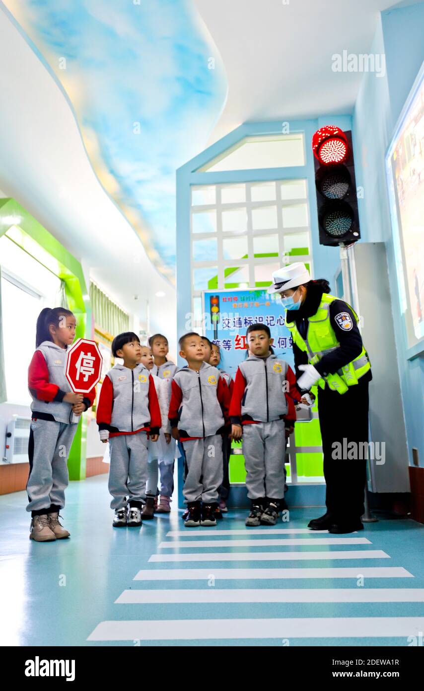 Linze, Linze, China. 2nd Dec, 2020. Gansu, CHINA-On November 30, 2020 ...