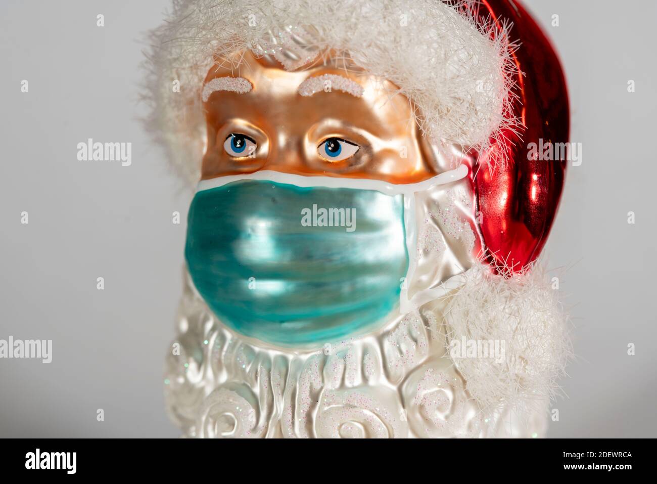 Mouth nose mask hi-res stock photography and images - Alamy