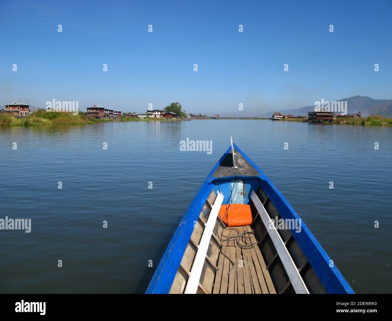 Nature of Lake Inle in mountains of Myanmar Stock Photo - Alamy