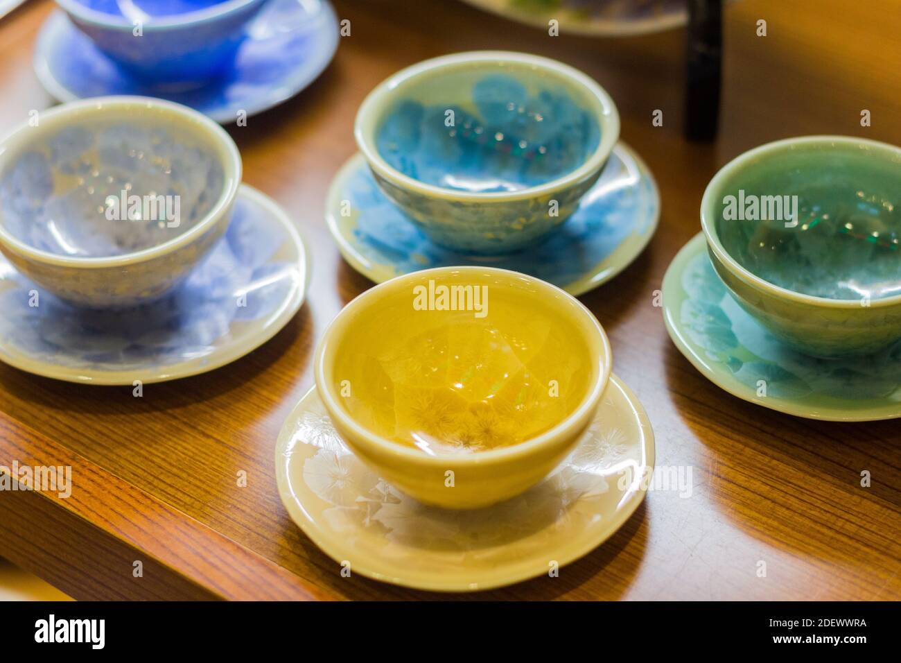 Ceramic tea cups on sale at the Nishiki Market in Kyoto, Japan Stock ...
