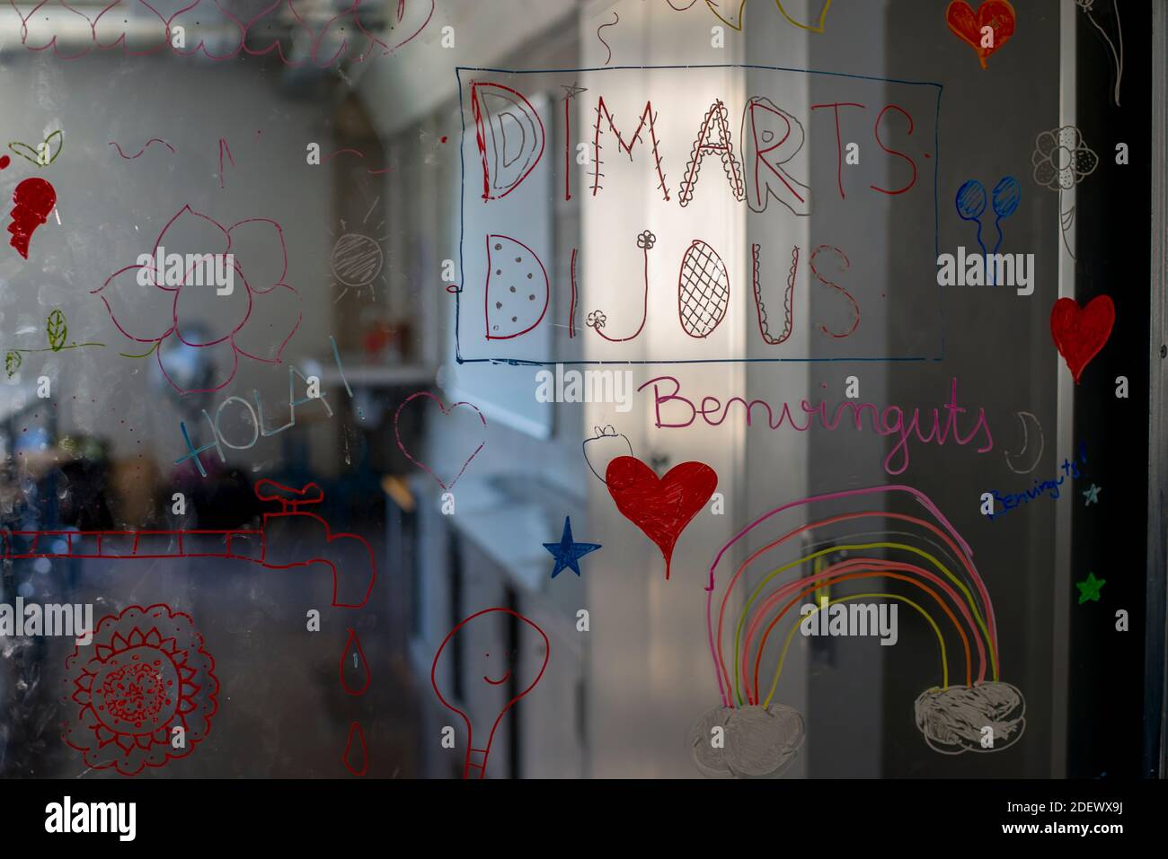 View of an empty classroom from the glass door Stock Photo - Alamy