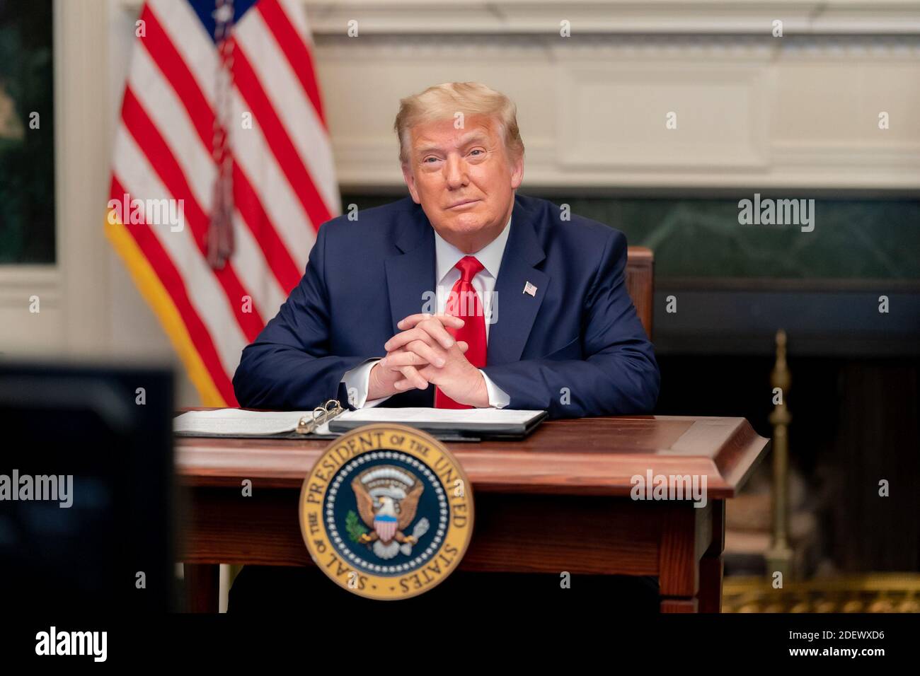 Donald trump smiling hi-res stock photography and images - Alamy