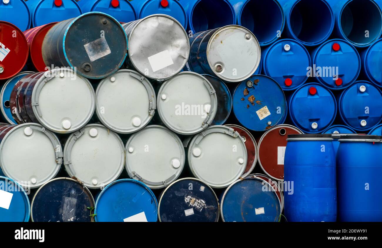Blue red oil storage tank hi-res stock photography and images - Alamy