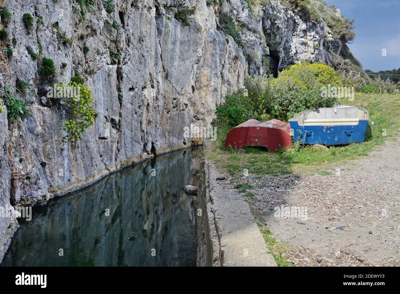 Roman canal hi-res stock photography and images - Alamy