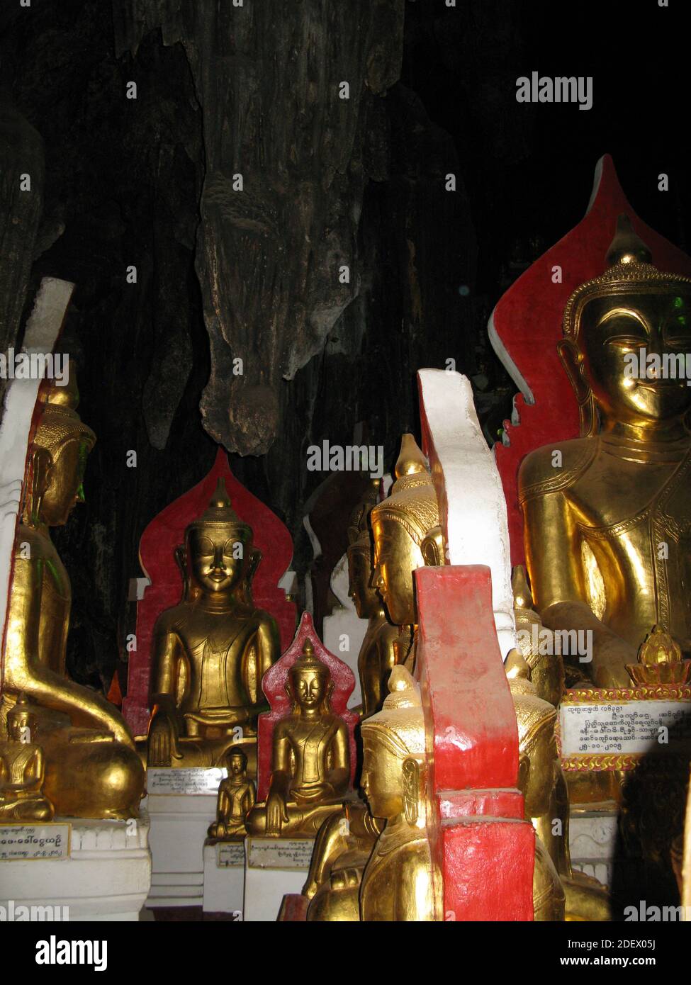The temple in Pindaya caves, Myanmar Stock Photo - Alamy