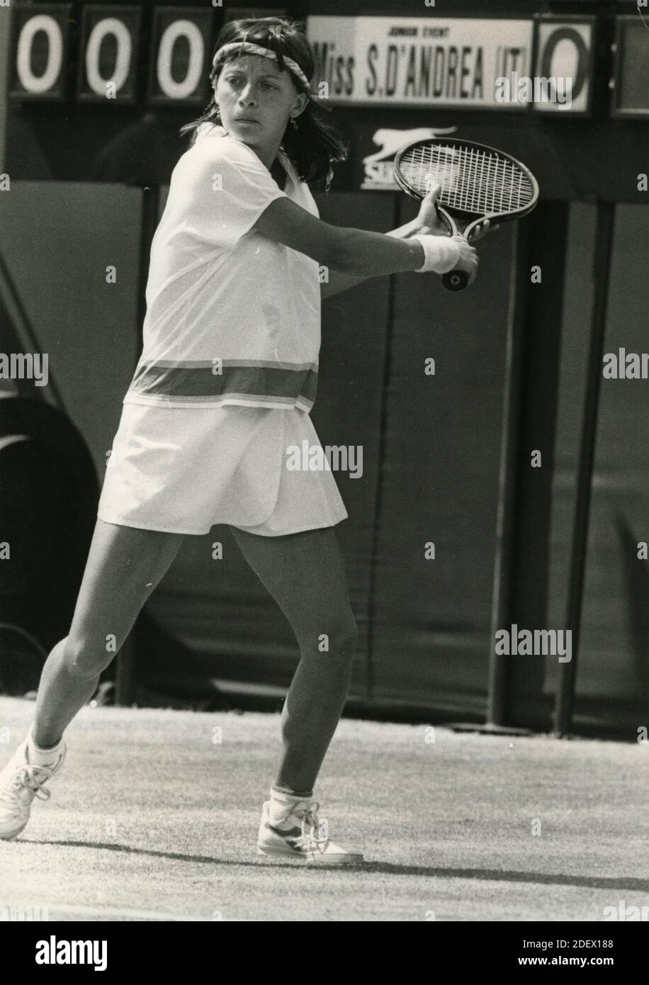 Italian tennis player Simona D'Andrea, Wimbledon Juniores 1986 Stock ...