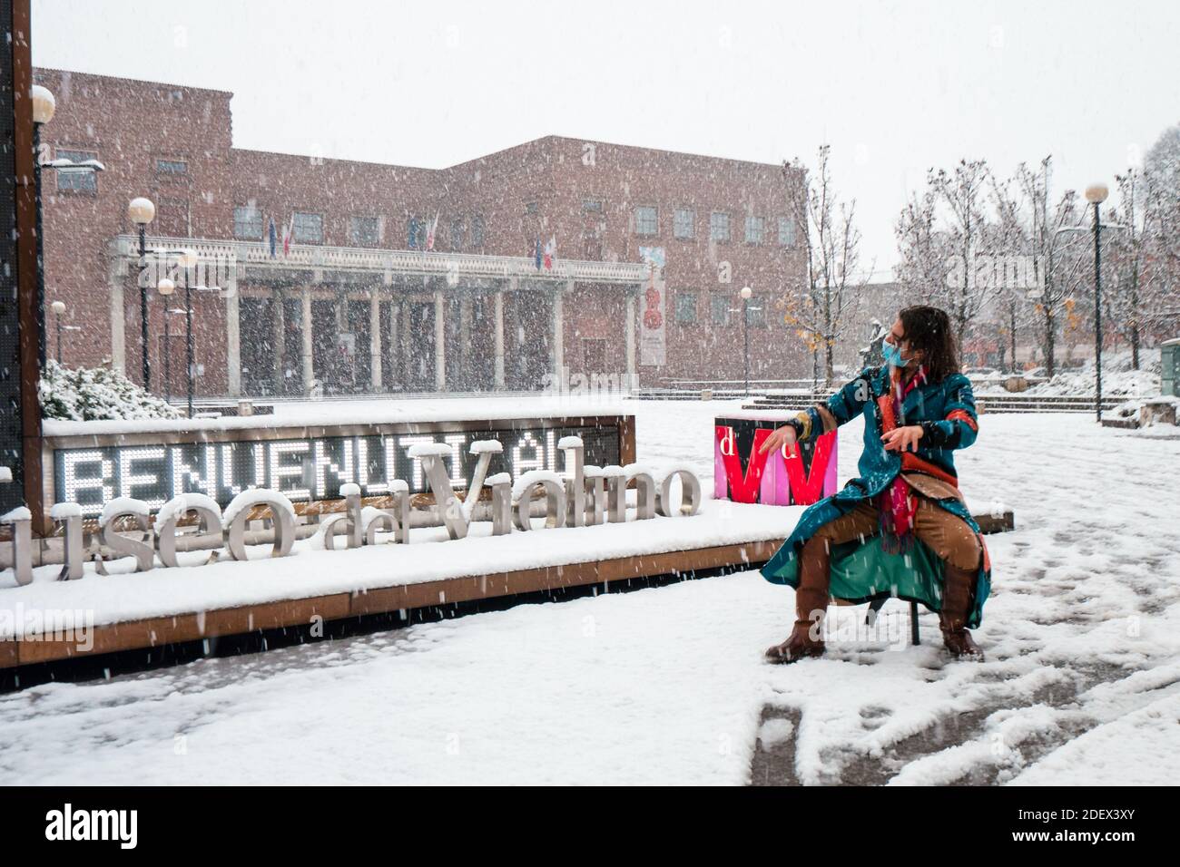 Luca Natali Stradivari composer and performer silent protest against ...