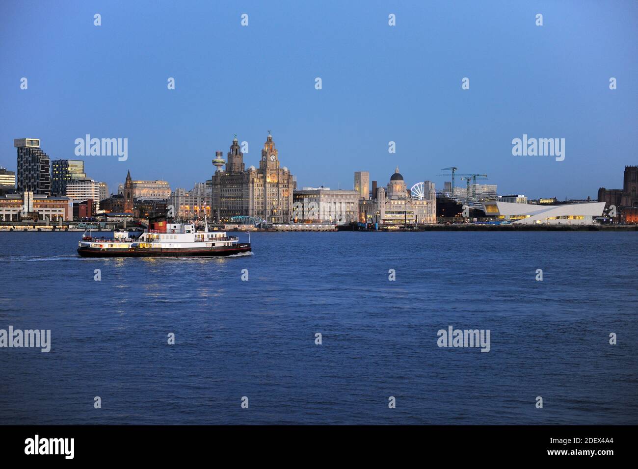 Liverpool Waterfront Day & Night Stock Photo - Alamy