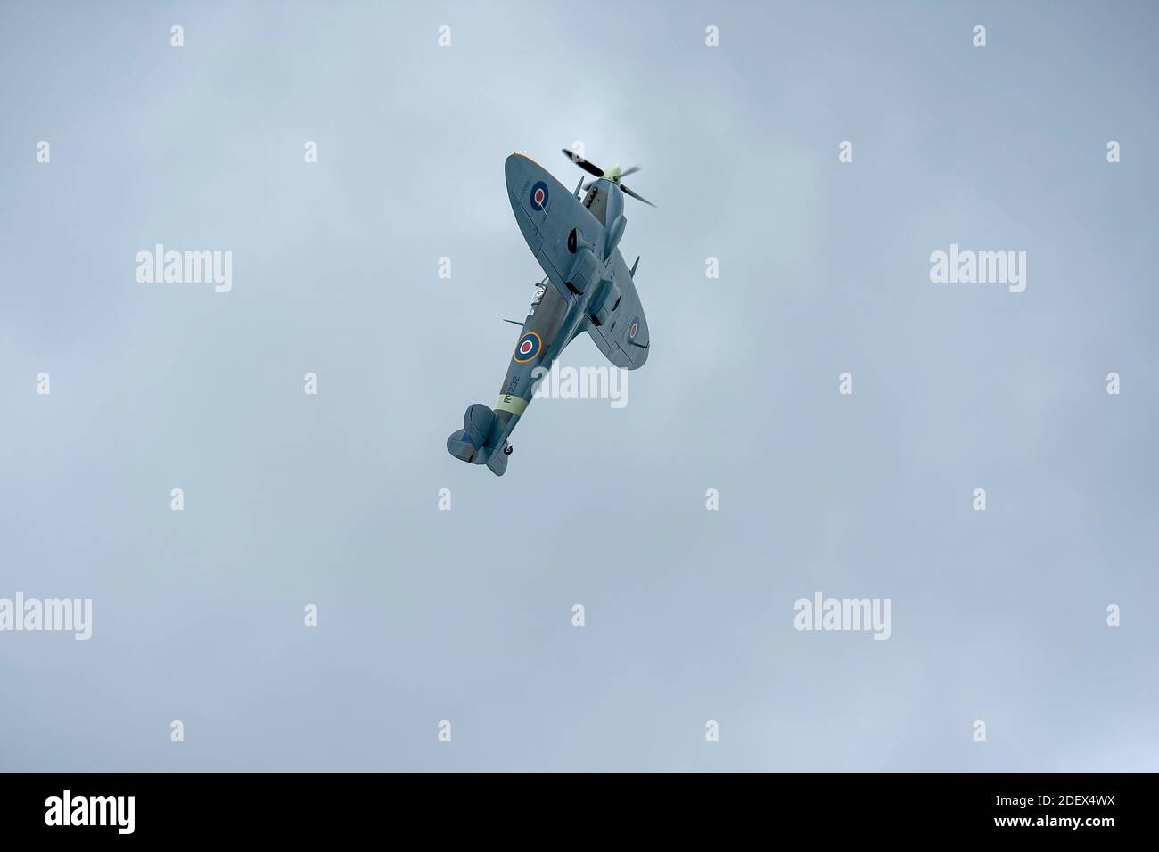 Raf spitfire hi-res stock photography and images - Alamy